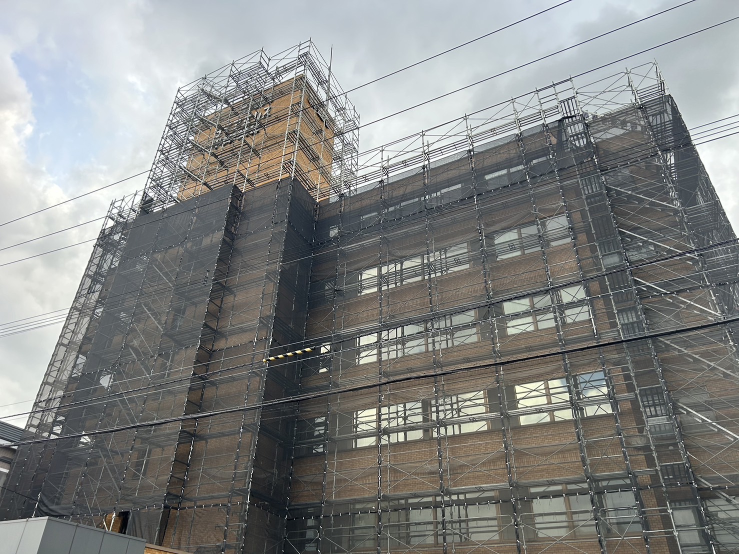 株式会社明孝 – 足場工事の設計・施工会社のホームページ